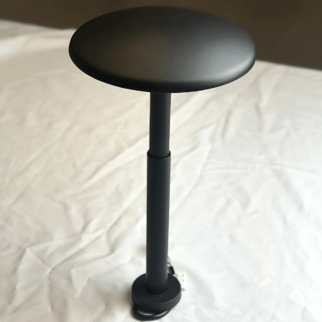 Poste Balizador LED Pilz Externo 2700K 8W Bivolt 40xØ15cm Alumínio Preto - Interlight 7399-S-PM